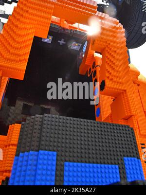 Une version pleine grandeur de la voiture Lego Technics McLaren F1 ...