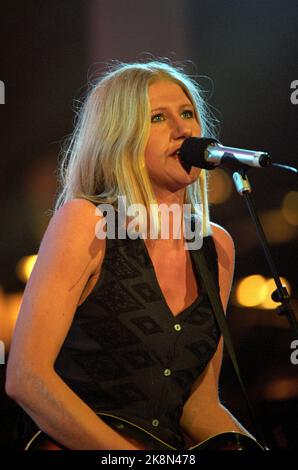 Lillehammer 19940312. Distribution du Prix Spellemann pour l'année ...