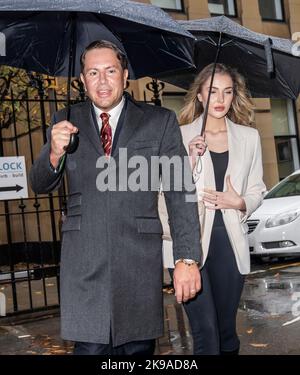 James Stunt et Helena Robinson sont socialites devant le tribunal de ...