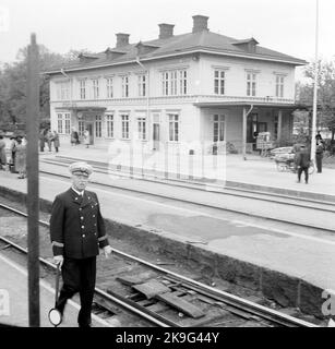 La gare de Köpings a été ouverte pour la circulation 1875-12-07. La ...