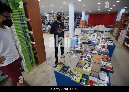 L'ouverture de la plus grande bibliothèque ''Naji Mega Bookstore'', qui ...
