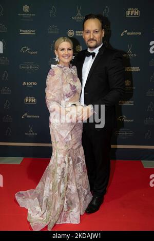 Jennifer KNAEBLE, avec son mari Felix MOESE, tapis rouge, spectacle de ...