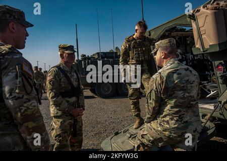 Des soldats de la Garde nationale de Washington avec la 81st Stryker ...
