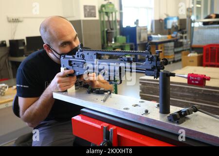 Au début de 2022, HS Produkt, en coopération avec l'American Sprinfield ...