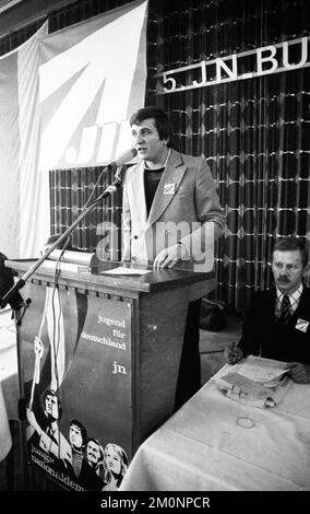 Le Congrès 5th du JN (Junge Nationaldemokraten), l'organisation néo ...