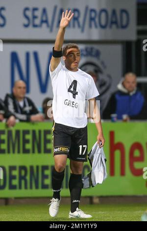 20150501 - WESTERLO, BELGIQUE: Le Cyriel Dessers de Lokeren semble ...