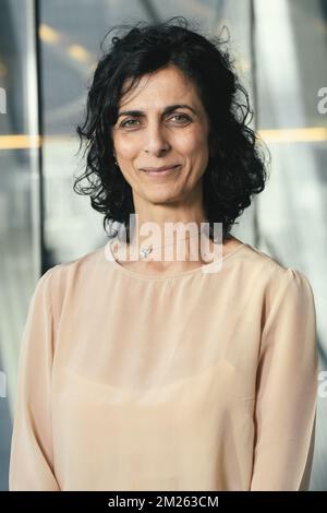 Marie Arena, membre du Parlement européen, pose pour photographe lors d ...