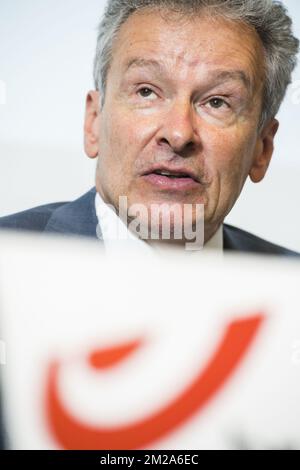 Koen Van Gerven, PDG de Bpost, Lucien Van Impe, ancien cycliste belge ...