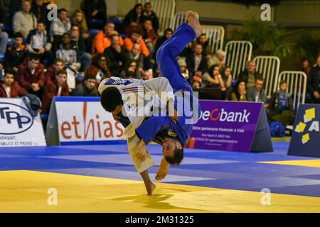 BOUBA DAIKII, FRA (blanc) le gagnant de la finale et Wyns Senne, bel ...