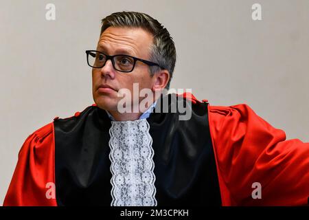 Le procureur Ken Witpas photographié pendant la session de constitution ...