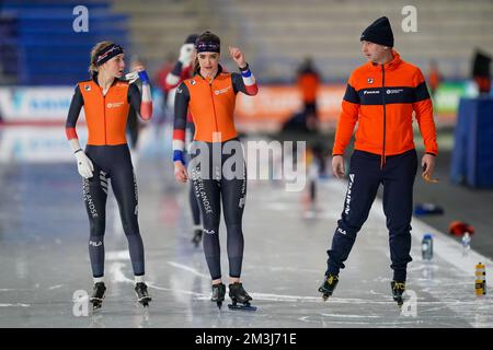 CALGARY, CANADA - DÉCEMBRE 15: Sanne in 't Hof des pays-Bas pendant une ...