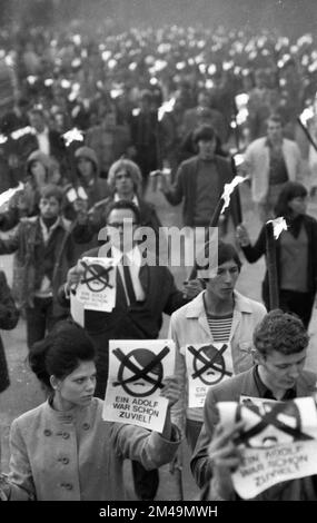Au cours de la campagne électorale fédérale de 1969, ici à ...