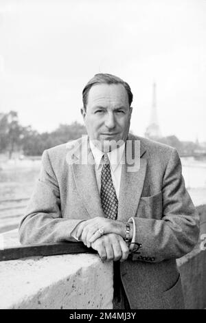 Pierre Sicard expose un Paris. Photographies des programmes du Plan ...