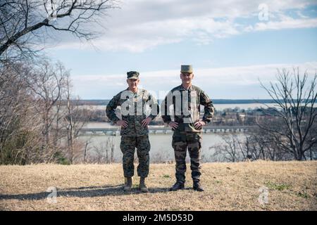 ÉTATS-UNIS Armée Brig. Le général Frank Stanco, commandant principal ...