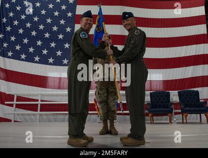 ÉTATS-UNIS Le colonel Ernesto DiVittorio, commandant de l'escadre de ...