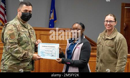 ÉTATS-UNIS Joseph Vanoni, colonel de la Force aérienne, commandant du ...