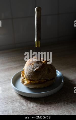 Seitanas. Recette portugaise pour le Bifana traditionnel mais fait avec ...