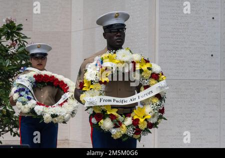 Cindy Wilsbach, première Dame des Forces aériennes du Pacifique (PACAF ...