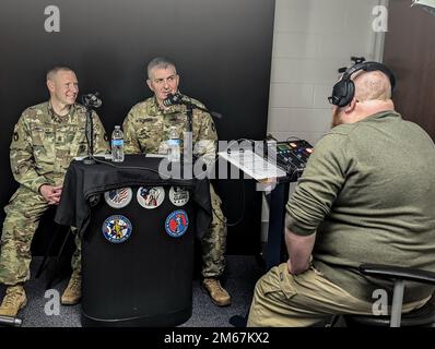 Le colonel Charles Rankin, commandant de l'équipe de combat de la ...