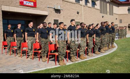 ÉTATS-UNIS Les Marines représentent le jeu de l'hymne national lors de ...