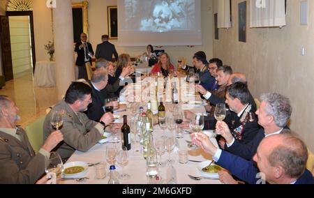 VICENZA, Italie - soldats des États-Unis La garnison de l'armée ...