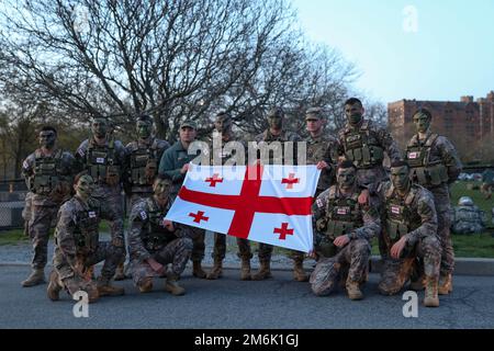 Cadets de la classe 2022 aux États-Unis L'Académie de la Garde côtière ...