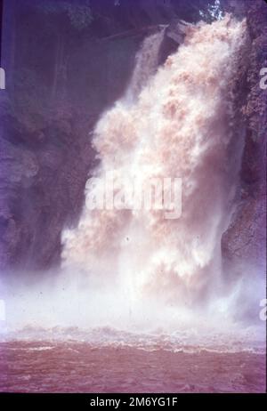 La cascade de Harvalem est un lieu pittoresque, serein et intéressant ...
