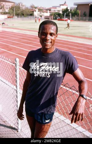 AIRMAN 1st Class Owen Hamilton, de la base aérienne Wright-Patterson ...