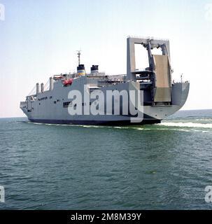Vue du quartier portuaire du navire de transport lourd stratégique USNS ...