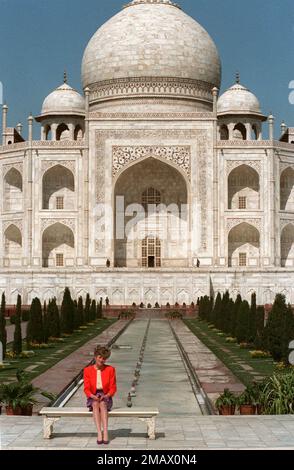 FILE - In this Feb. 11, 1992 file photo, Princess Diana sits in front ...