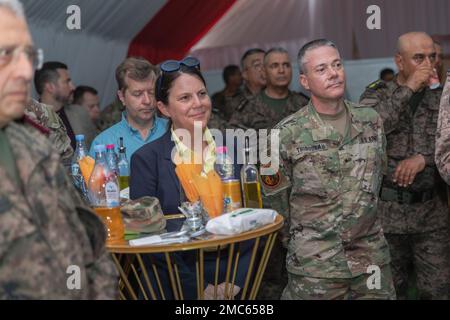 Brig. Le général Patrick Thibodeau, commandant adjoint des États-Unis ...