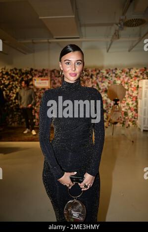 Laura Wende aka fakelaurajebella beim Mates Date Influencer Event auf ...