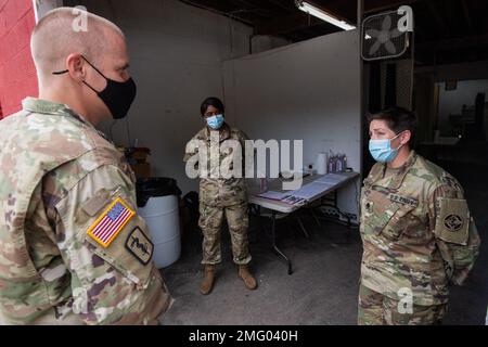 ÉTATS-UNIS Armée Brig. Le général Peder Swanson, commandant adjoint du ...