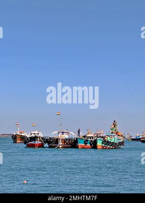 Beht/Bet Dwarkadhish Temple bateau/traversée en ferry/Dwarka/Gujarat ...