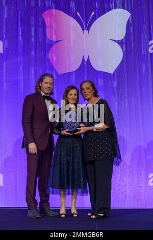 IMAGE DISTRIBUTED FOR MUHAMMAD ALI CENTER - Lonnie Ali, Co-Founder of ...