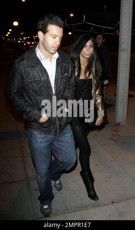 L'actrice Courtenay Semel arrive au Crown Bar avec un ami pour une ...