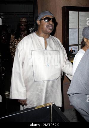 Le légendaire musicien Stevie se demande de quitter le restaurant Prego ...