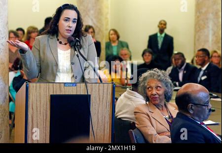 Rep. Alyce Clarke, D-Jackson, right, flanked by Mississippi Lottery ...