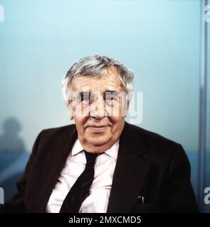 ZDF-Matinee, Kultursendereihe, Folge: 'Dichter unserer Zeit - Günter ...