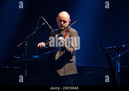 Glasgow, Écosse. Duncan Chisholm, joueur de violon et compositeur ...