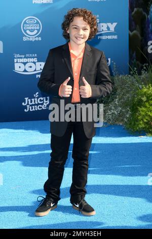 Rolence Hayden au diagnostic Dory Première au El Capitan Theatre de Los ...