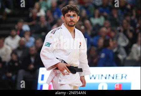 Cédric Revol de France pendant le Judo Paris Grand Chelem 2023 sur 4 ...
