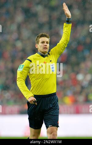 Arbitre Daniel Siebert d'Allemagne lors de l'UEFA Euro 2024 ...