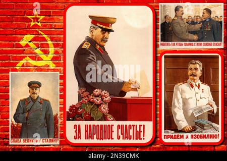 Affiches de propagande stalinienne de l'URSS (CCCP Staline Photo Stock ...