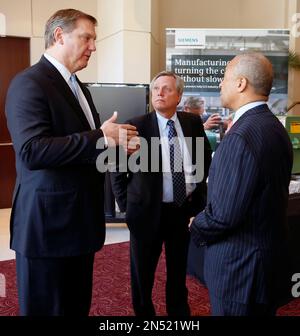 IMAGE DISTRIBUTED FOR SIEMENS - Eric Spiegel, President and CEO of ...