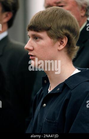 CORRECTS ANDERSON'S AGE TO 47 INSTEAD OF 49 - Deryl Dedmon, 19, charged ...