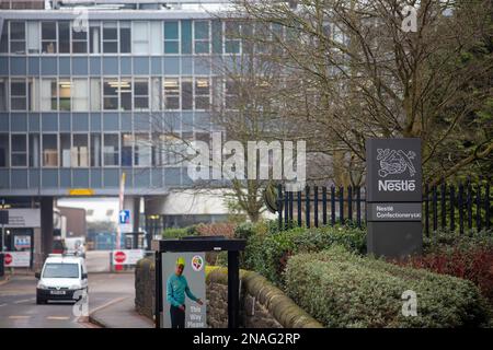 Nestle Halifax Factory, Halifax, Royaume-Uni, abrite Quality Street, l ...