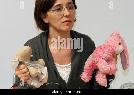 Irina Lucidi, the mother of the missing twins Alessia and Livia Schepp ...