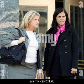 Sister-in-law Jeane Burgos, center, addresses the media after a federal ...