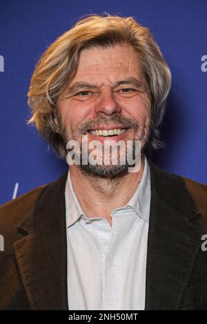 Le réalisateur Eric Besnard assiste à la première des Choses Simples tenue à l'UGC Bercy, Paris ...